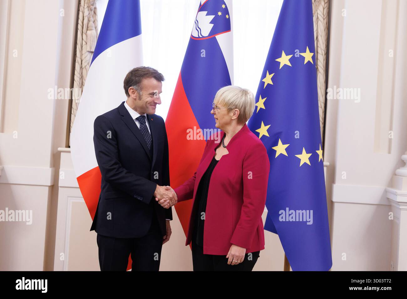 Slovenian President Nataša Pirc Musar welcomes the French president ...