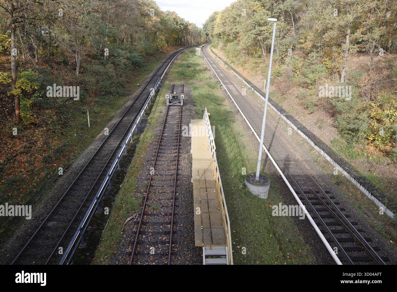 Berlin, Spandau, S-Bahn-Linie S3 *** Berlin, Spandau, S-Bahn line S3 ...