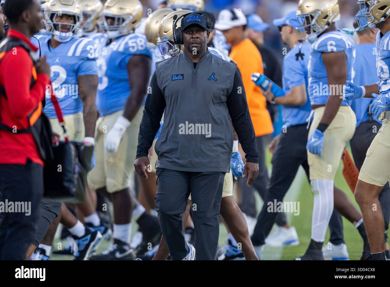 PASADENA, CA - OCTOBER 18: UCLA Bruins head coach Tim Skipper during a time out of a college ...
