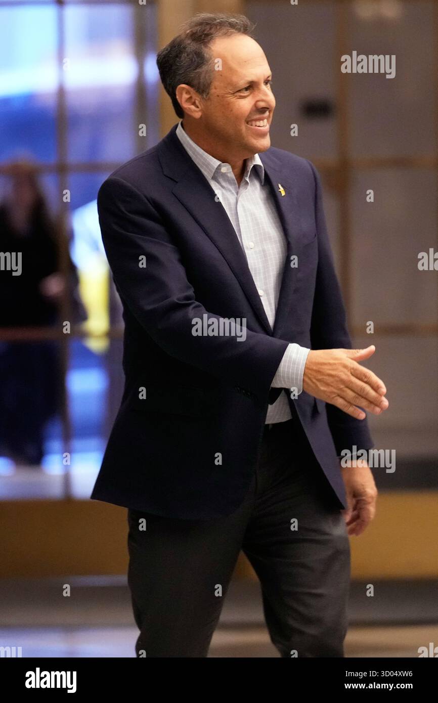 Minnesota Vikings owner Mark Wilf arrives for NFL owners meetings in ...
