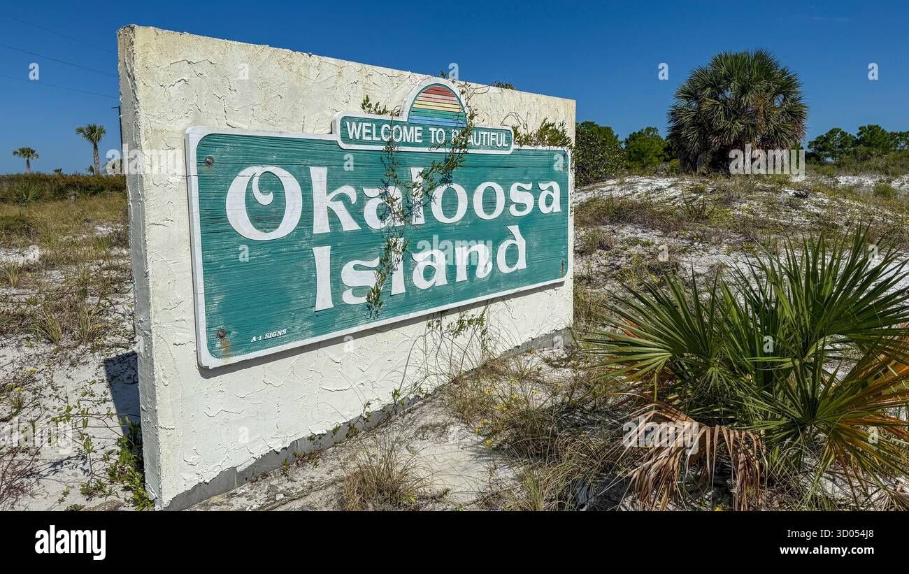 Okaloosa island boardwalk florida hi-res stock photography and images ...