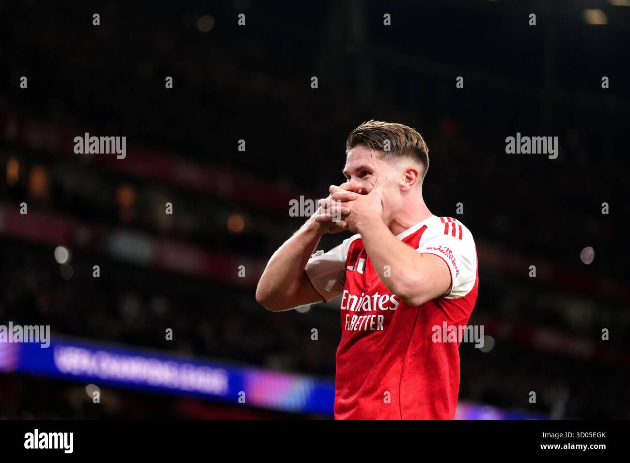 Arsenal's Viktor Gyokeres celebrates scoring their side's fourth goal ...