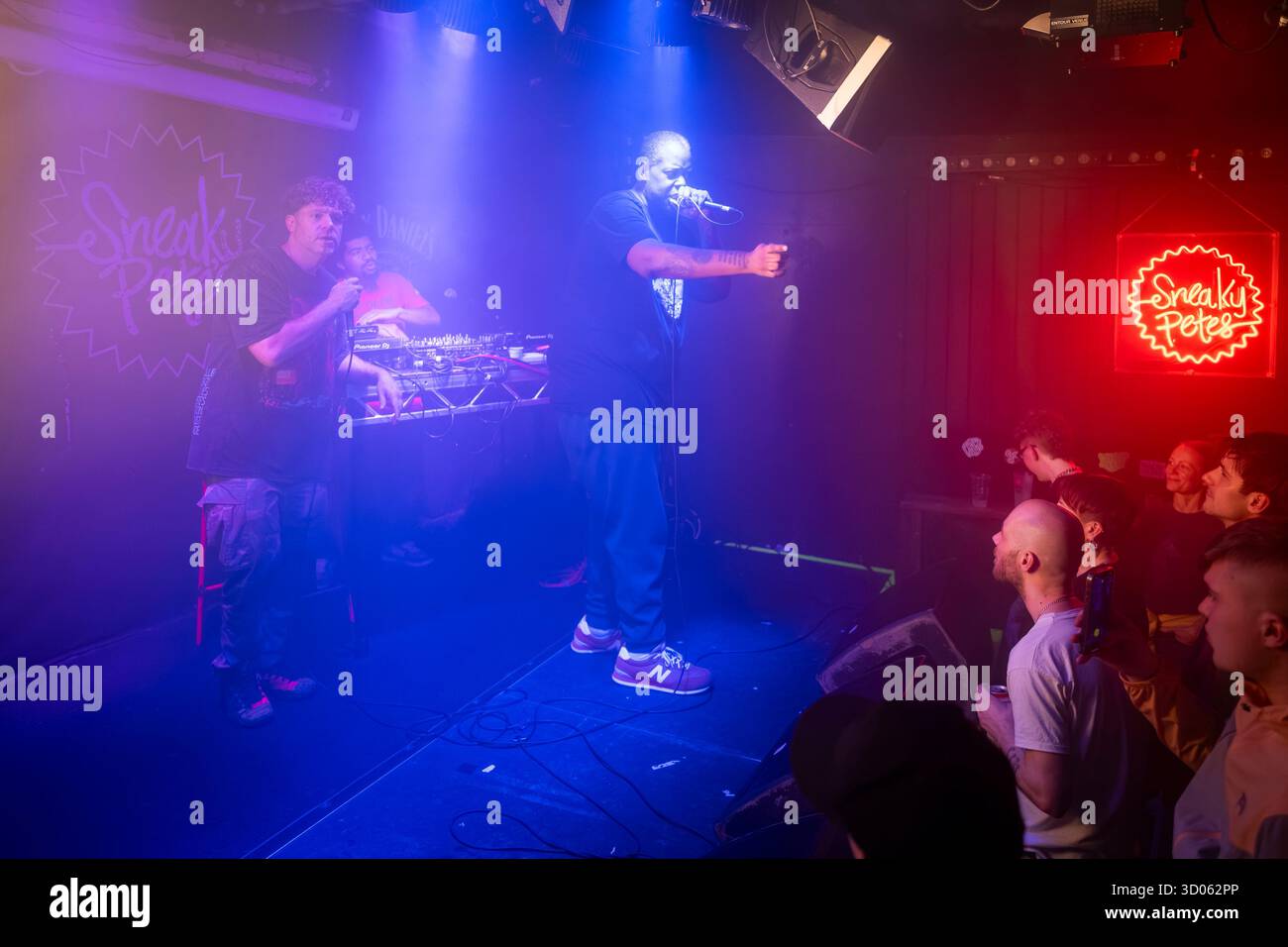 Cannibal ox hip hop hi-res stock photography and images - Alamy