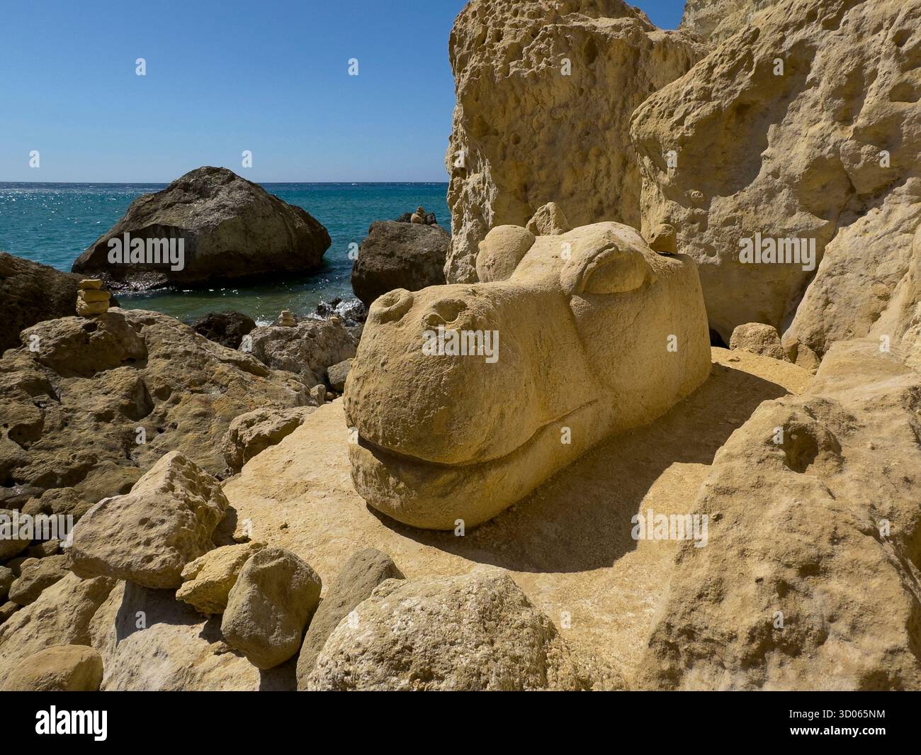 Crete shoreline art hi-res stock photography and images - Alamy