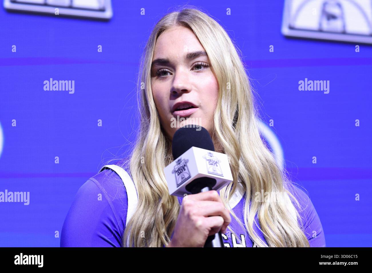 KANSAS CITY, MO - OCTOBER 21: BYU Cougars Brinley Cannon during the Big ...