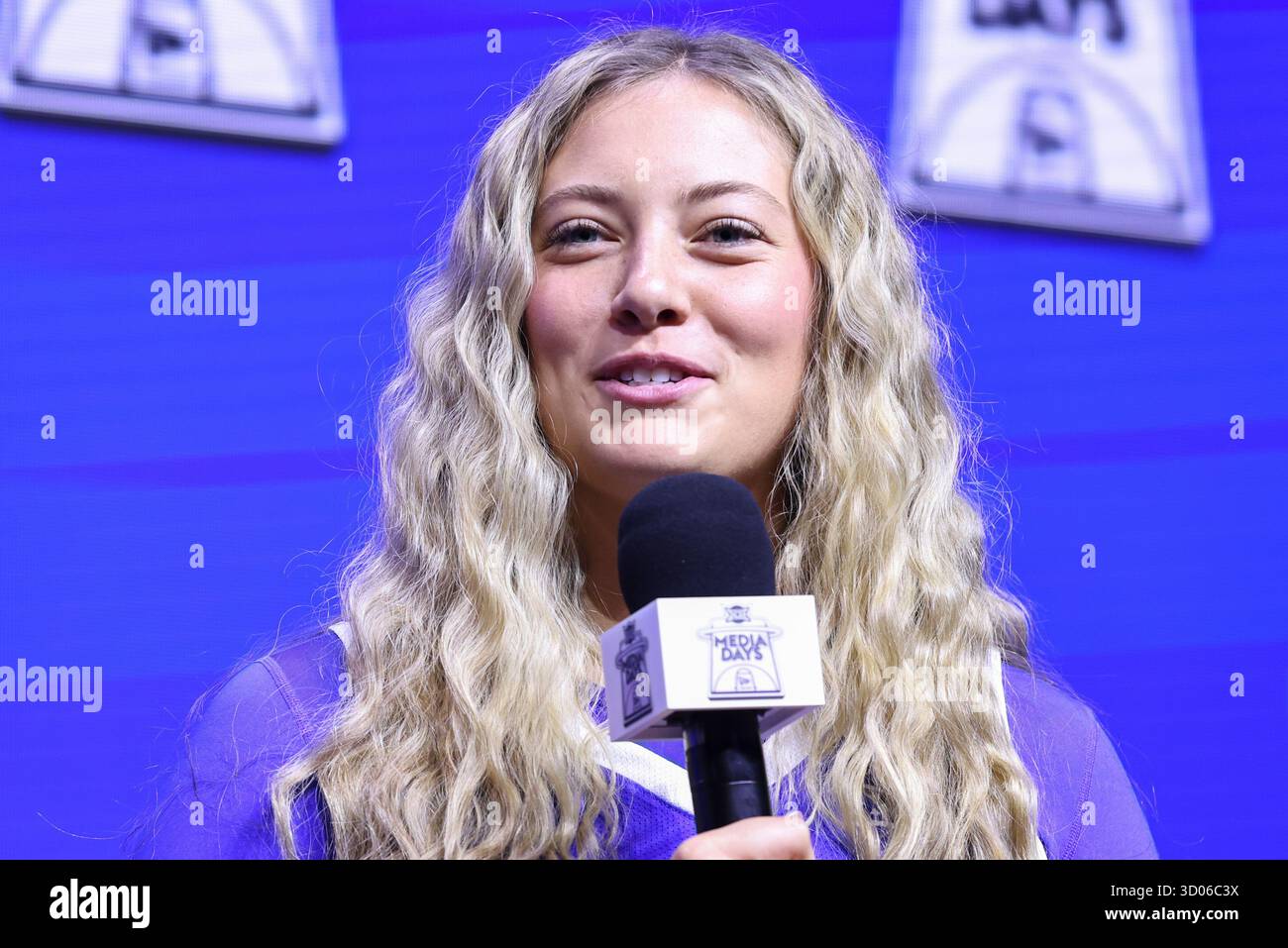 KANSAS CITY, MO - OCTOBER 21: BYU Cougars Hattie Ogden during the Big ...