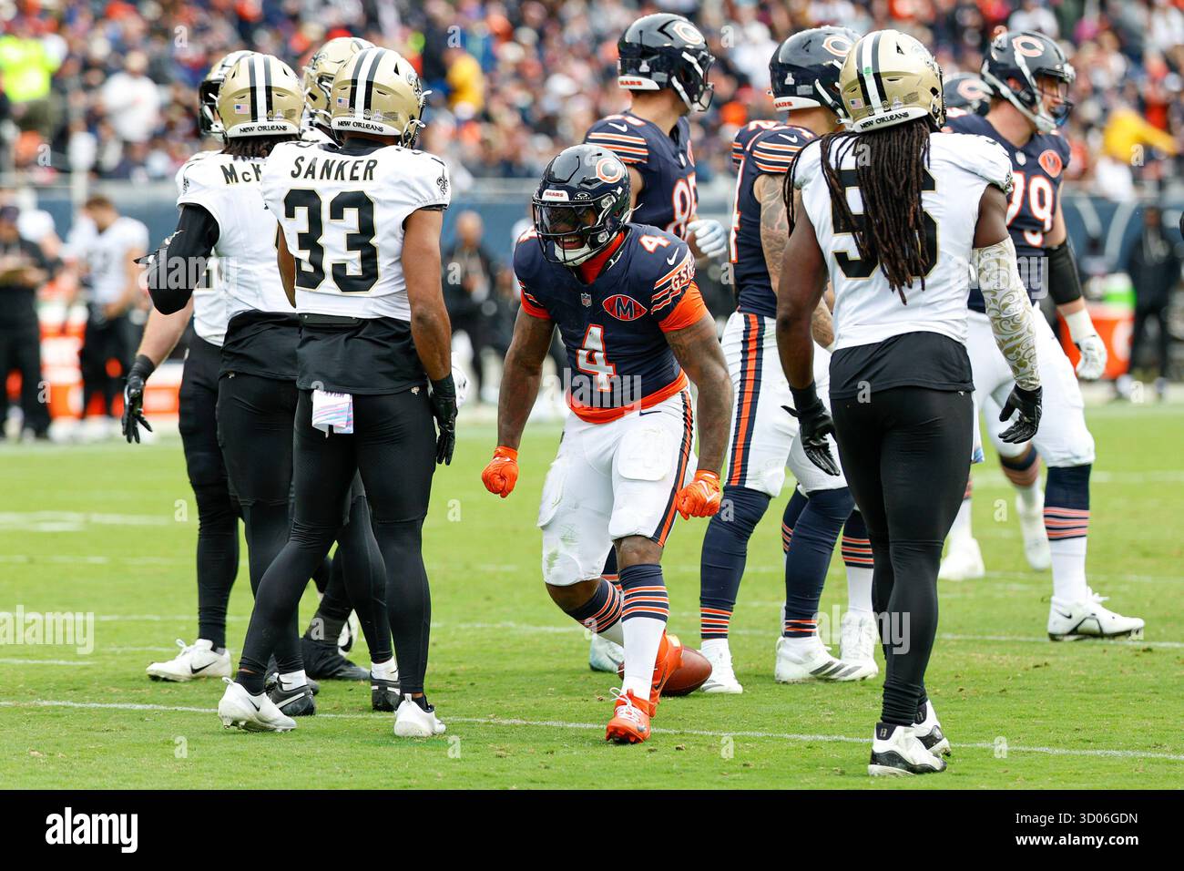 Chicago Bears running back D'Andre Swift (4) reacts during the second ...