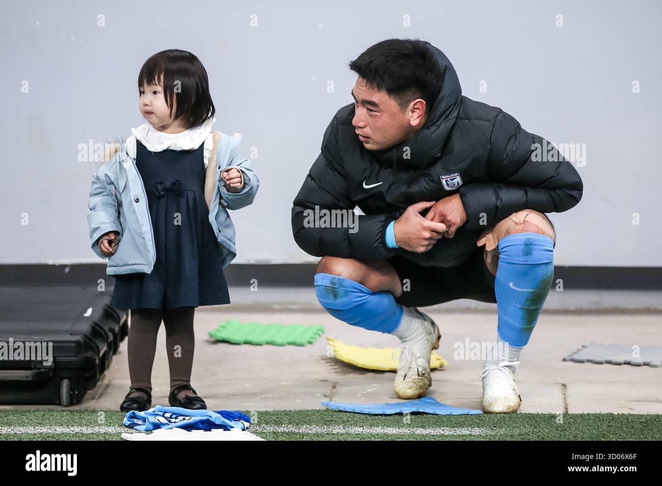 Dalian Yingbo Football Club 0-0 draw Wuhan Three Towns Football Club at ...