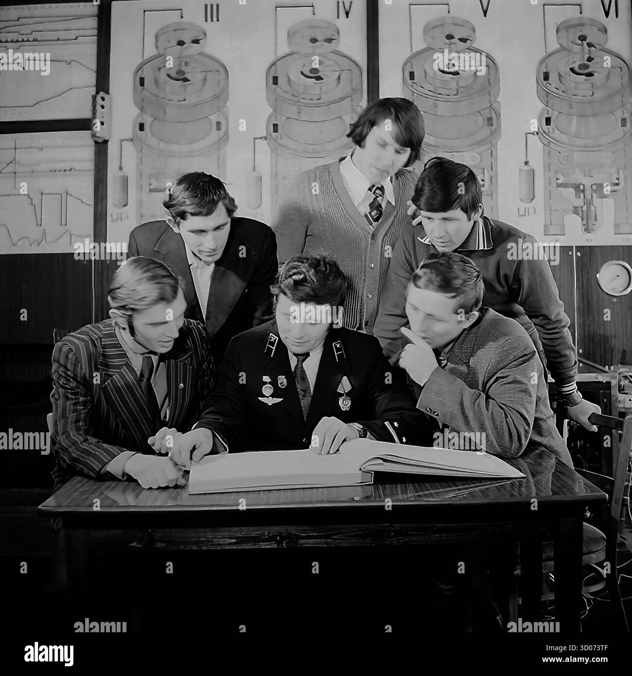 1970s school experience hi-res stock photography and images - Alamy