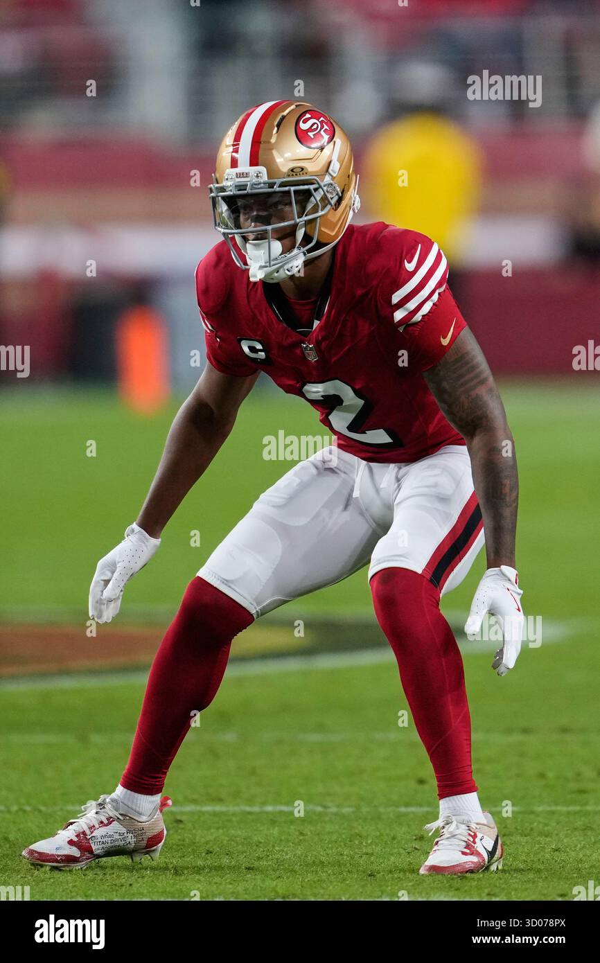 San Francisco 49ers cornerback Deommodore Lenoir plays against the ...