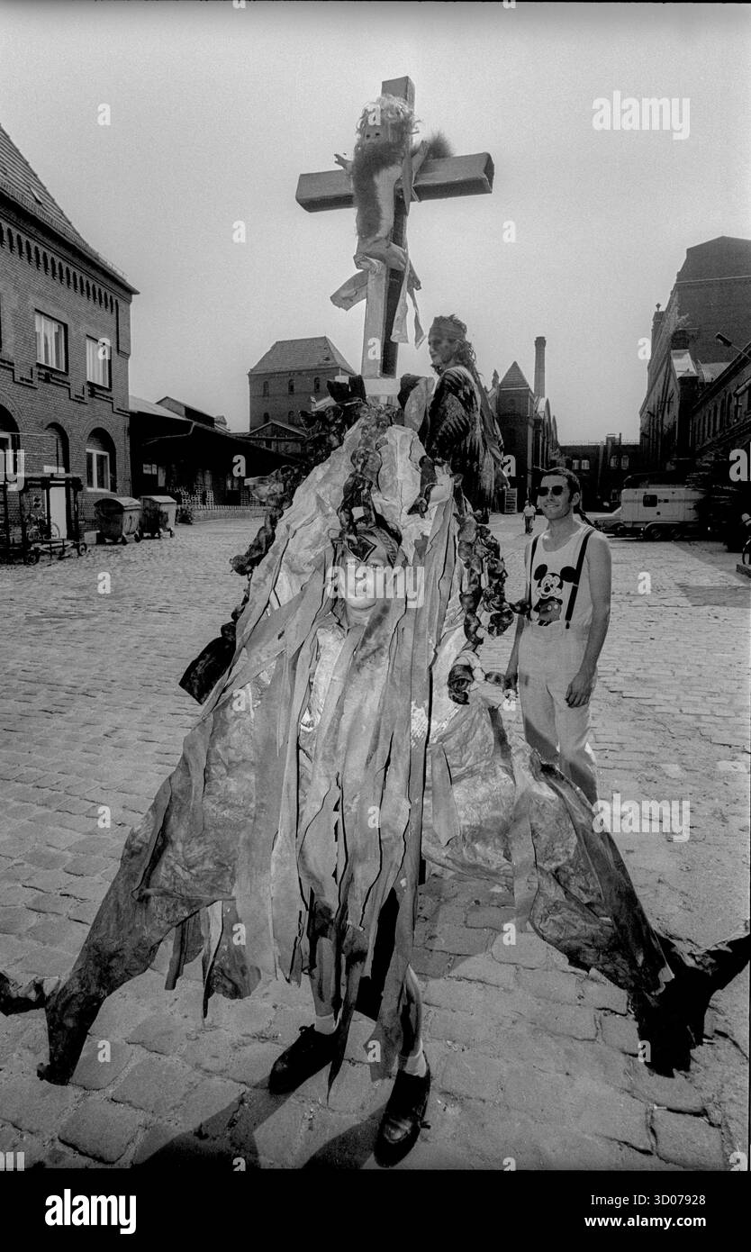 Germany, Berlin, 1.8.1992, Wise Fool Puppet Intervention, street ...