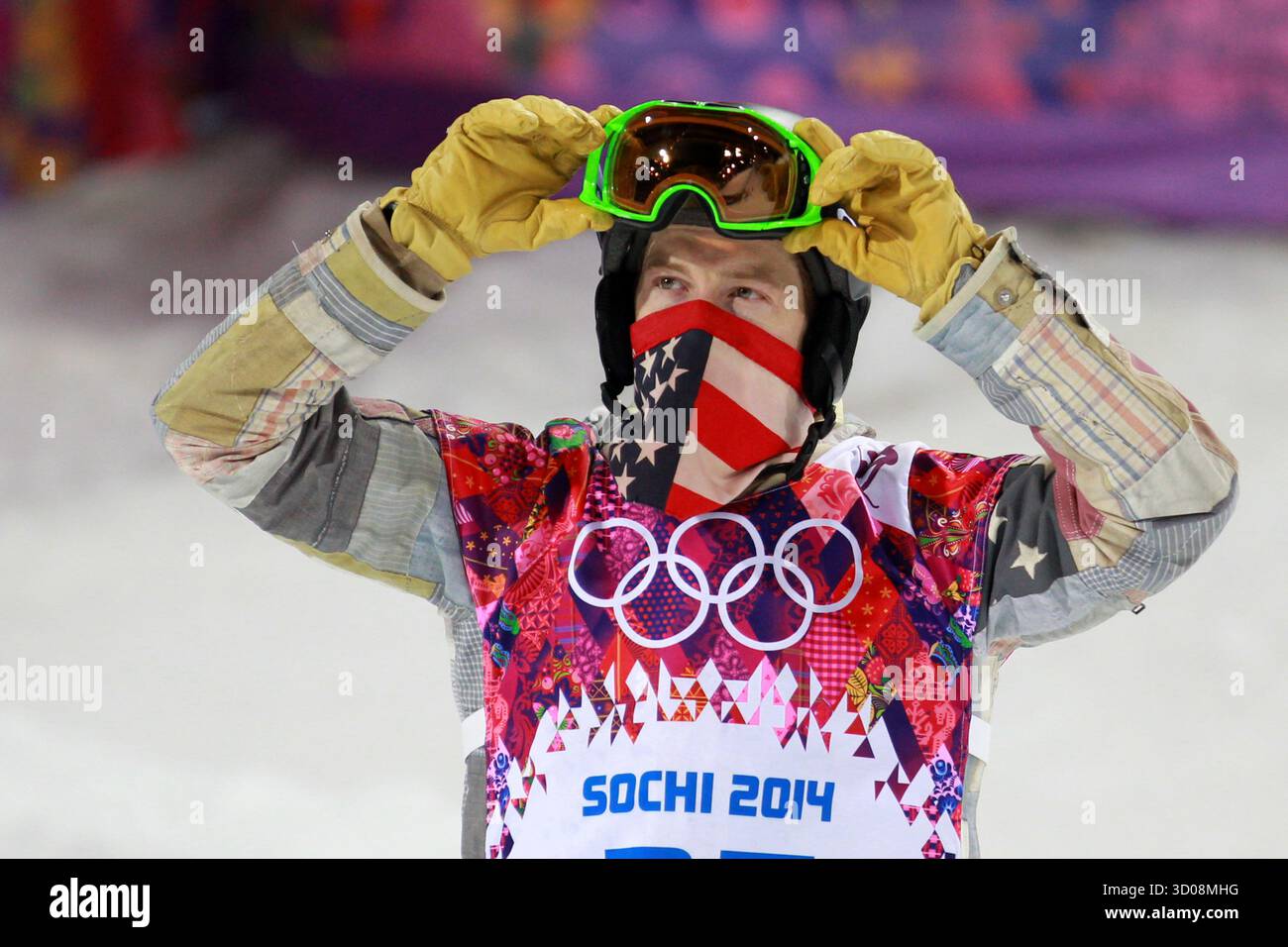 2014 olympic games snowboard halfpipe hi-res stock photography and ...