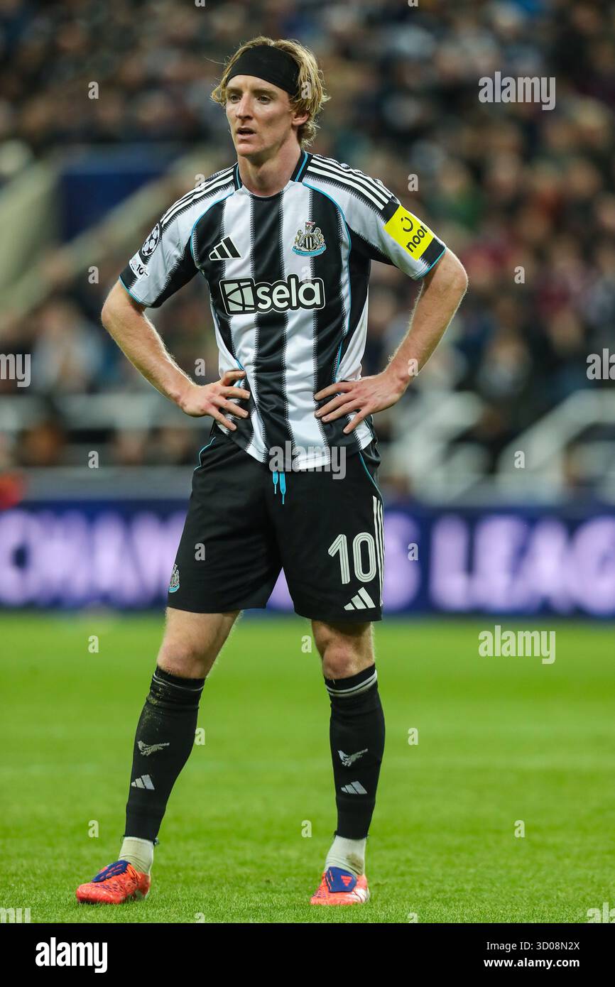 Anthony Gordon Of Newcastle United during the Newcastle United v S.L ...