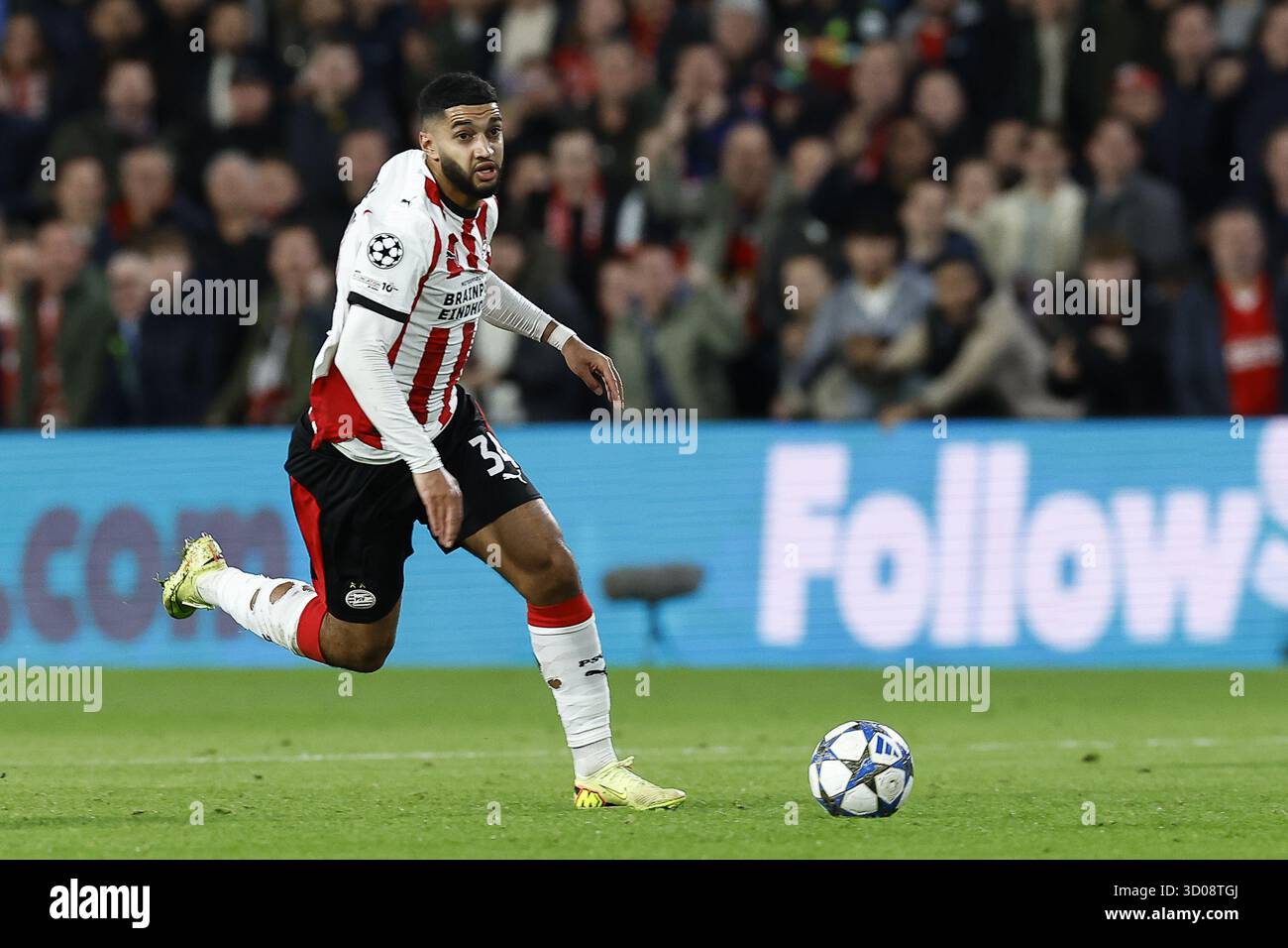 EINDHOVEN , 21-10-2025. Philips stadium , season 2025 / 2026 , UEFA ...