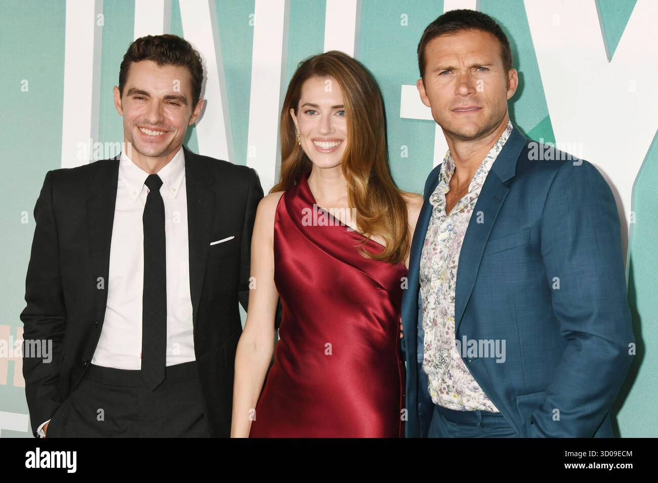 Dave Franco, Allison Williams und Scott Eastwood bei der Premiere des ...
