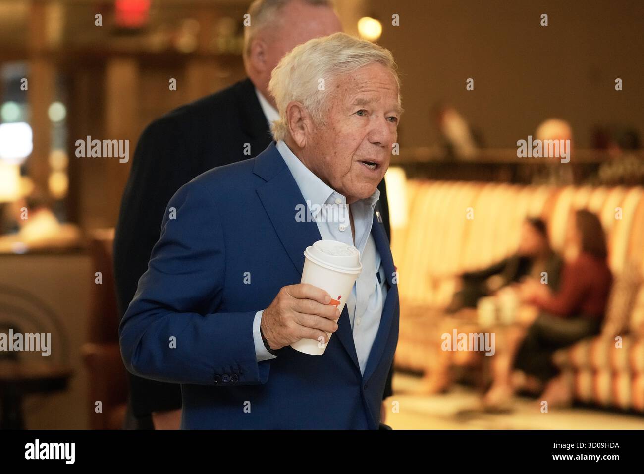 New England Patriots owner Robert Kraft arrives for NFL owners meetings ...