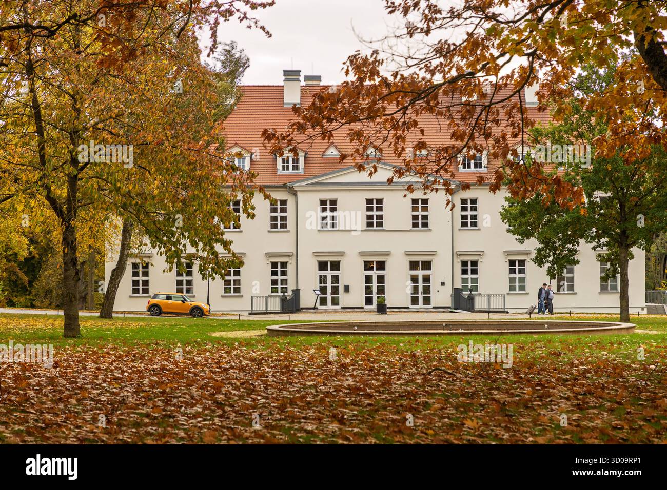 17.10.2025: Schloss Rattey Rattey Mecklenburg-Vorpommern Deutschland ...