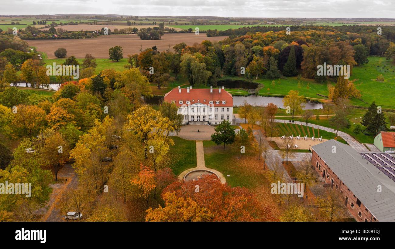 17.10.2025: Schloss Rattey Rattey Mecklenburg-Vorpommern Deutschland ...
