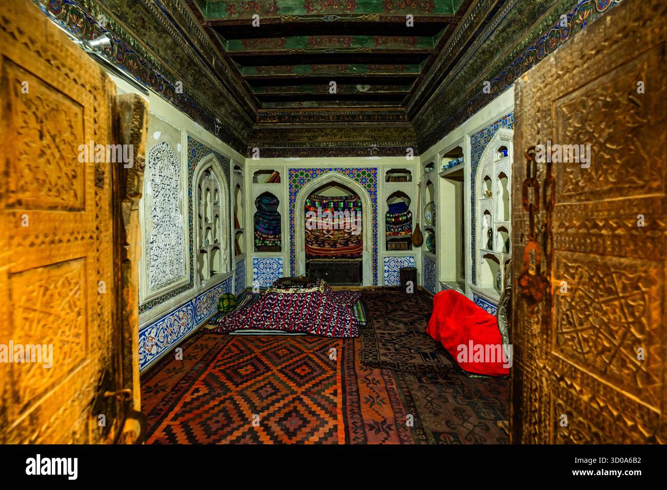 Tajikistan, Silk road, Khojand, Sughd Province HIstorical Museum ...