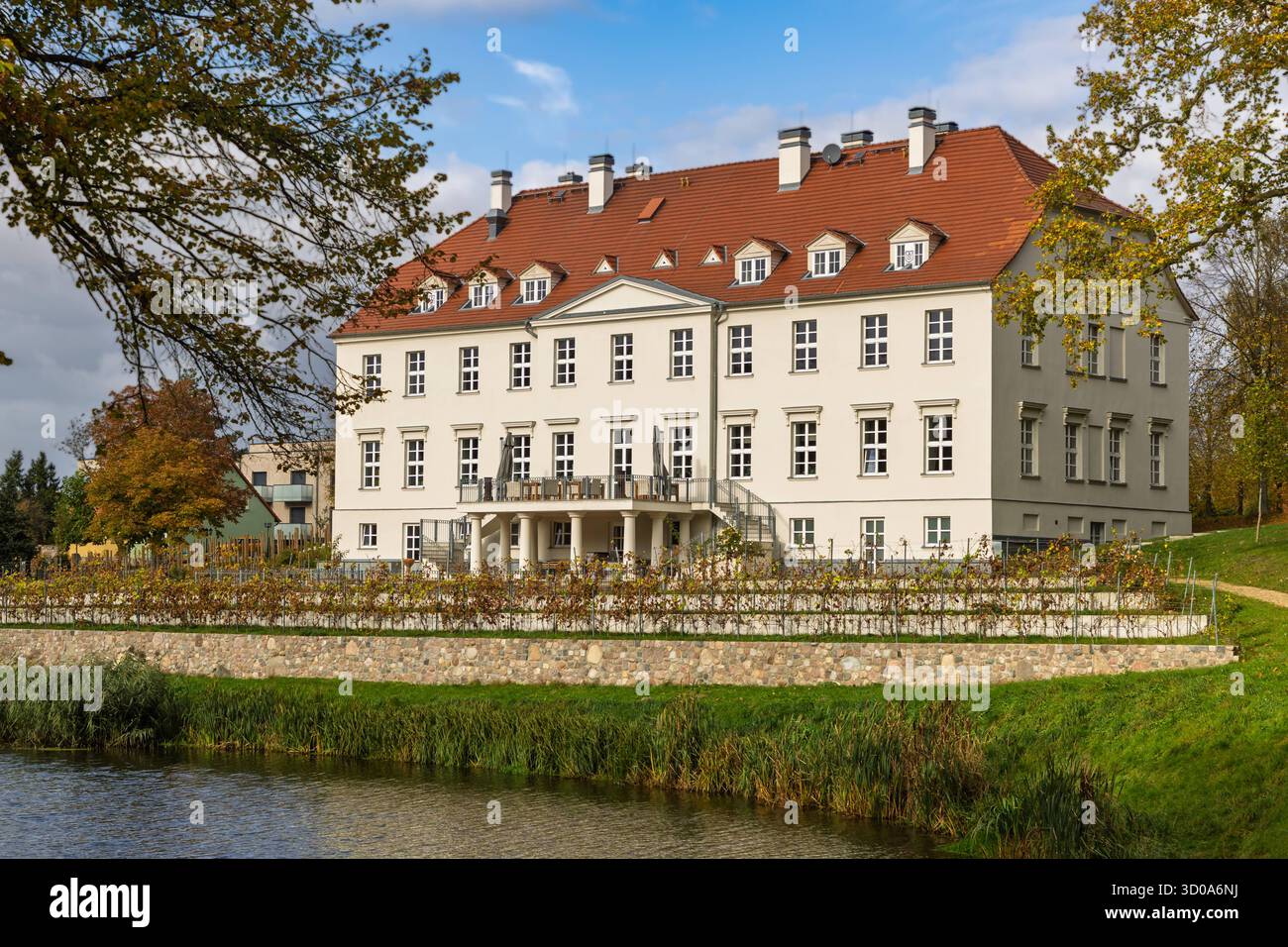 17.10.2025: Schloss Rattey Rattey Mecklenburg-Vorpommern Deutschland ...
