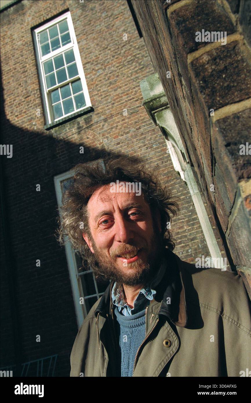 Michael Rosen, poet and author photographed at William Tyndale School ...