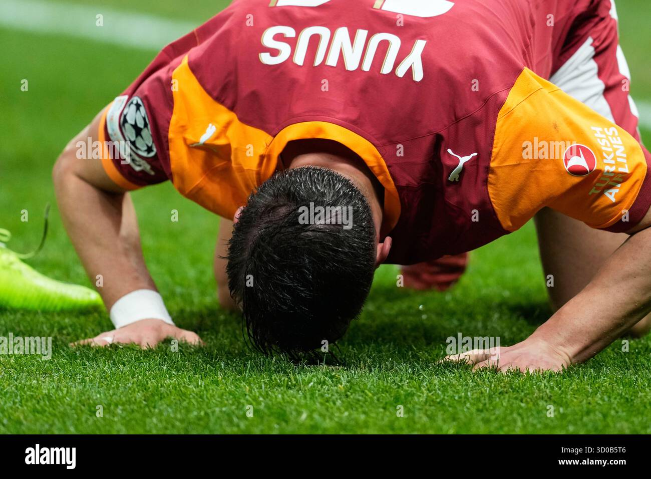 Galatasaray's Yunus Akgun celebrates after scoring his side's third ...