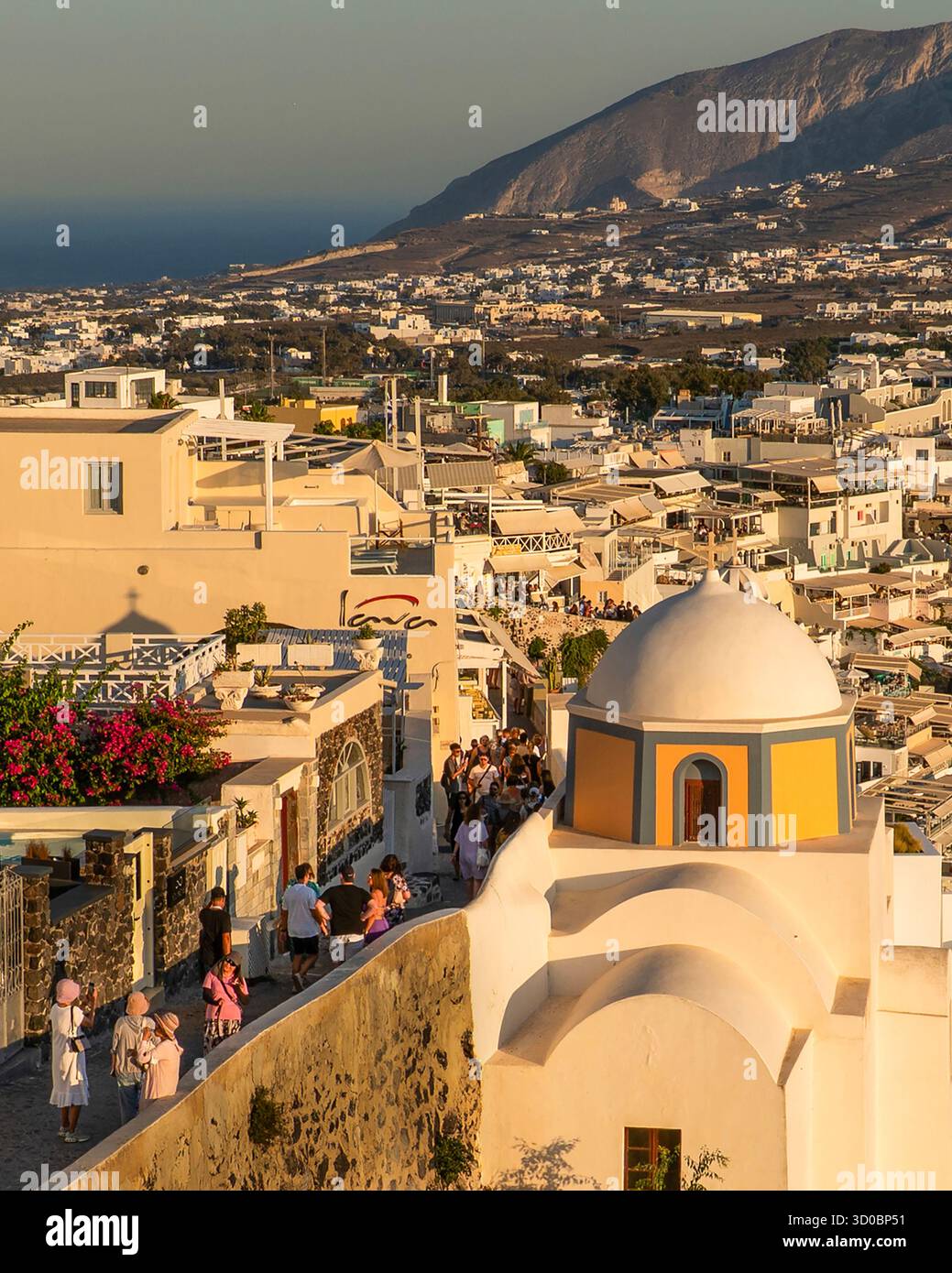Fira, Santorini, Greece - August 24, 2025: Golden Hour Crowd ...