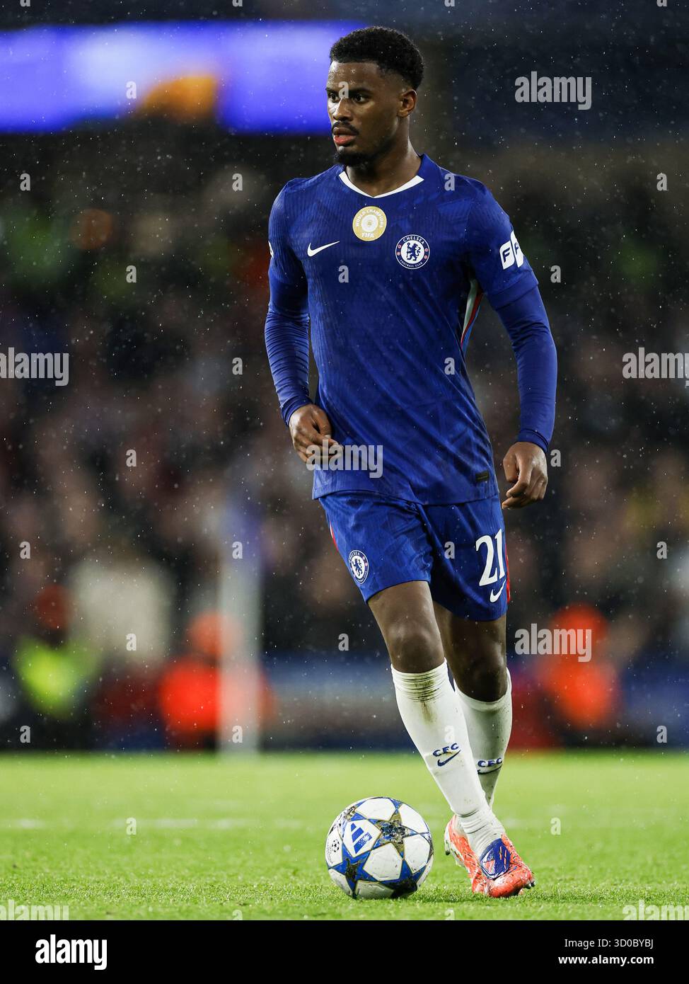 LONDON - Jorrel Hato of Chelsea FC during the UEFA Champions League ...
