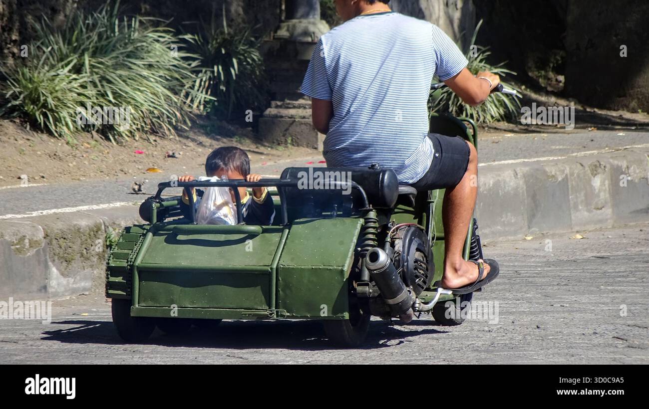 Passenger carrying sidecar hi-res stock photography and images - Alamy