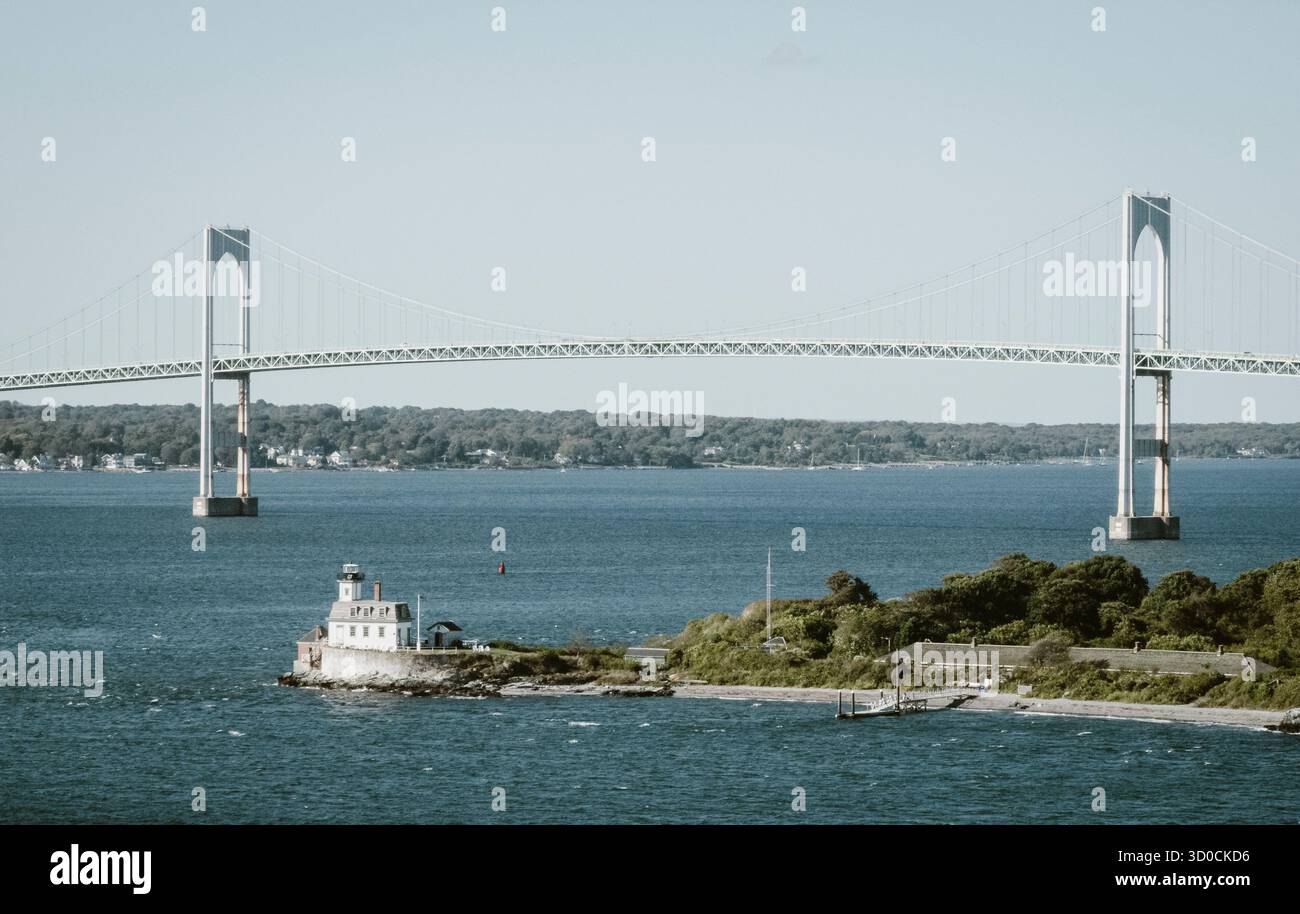 Newport, RI - US - Oct 3, 2025 The iconic Claiborne Pell Bridge spans ...