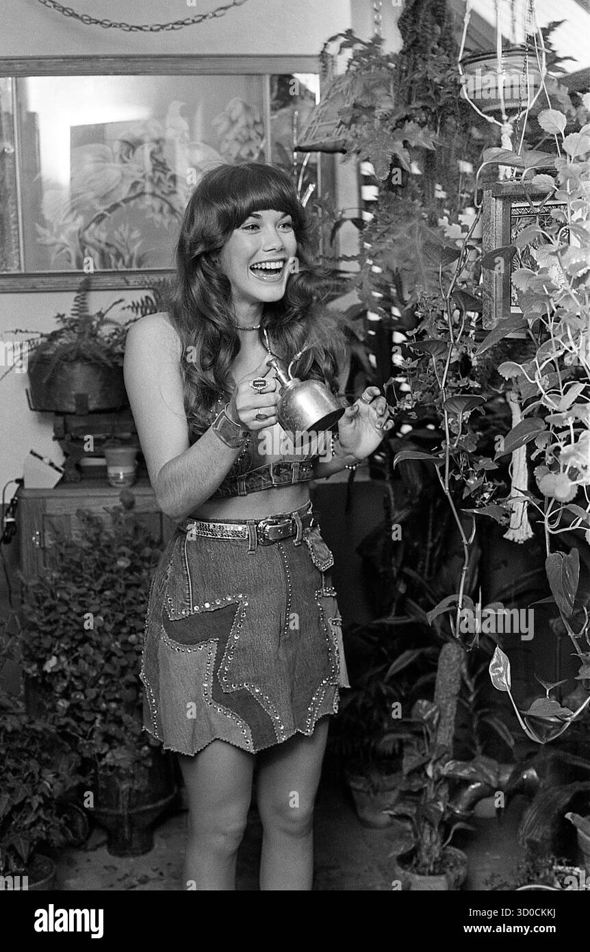 Barbi benton hi-res stock photography and images - Alamy