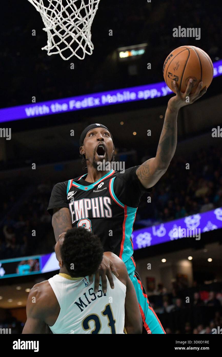 Memphis Grizzlies guard Kentavious Caldwell-Pope (3) shoots against New ...