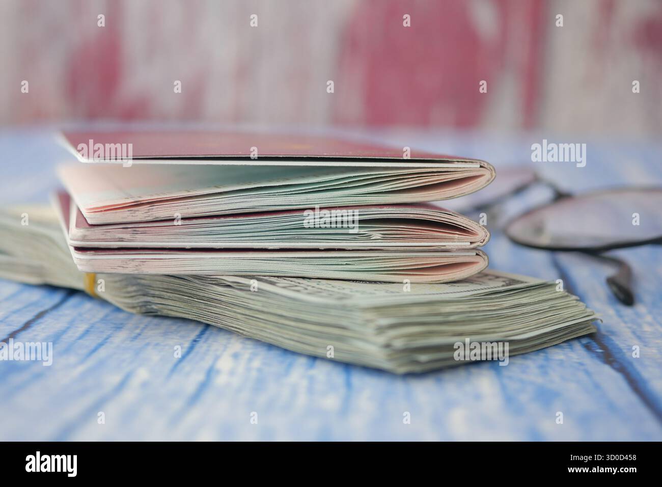 Travel checklists hi-res stock photography and images - Alamy