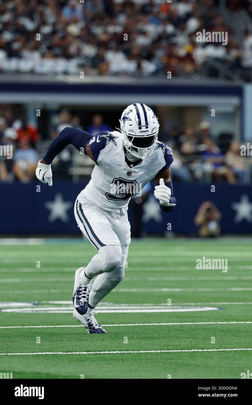 Dallas Cowboys wide receiver George Pickens (3) runs a pass route ...