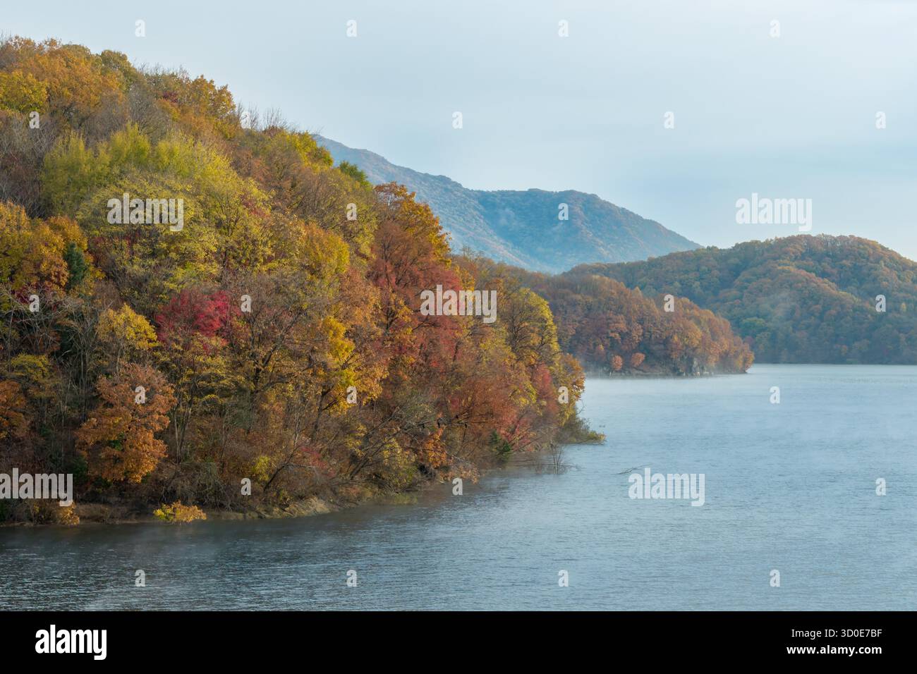 Autumn scenery at the Fenghuangshan National Forest Park in Harbin City ...
