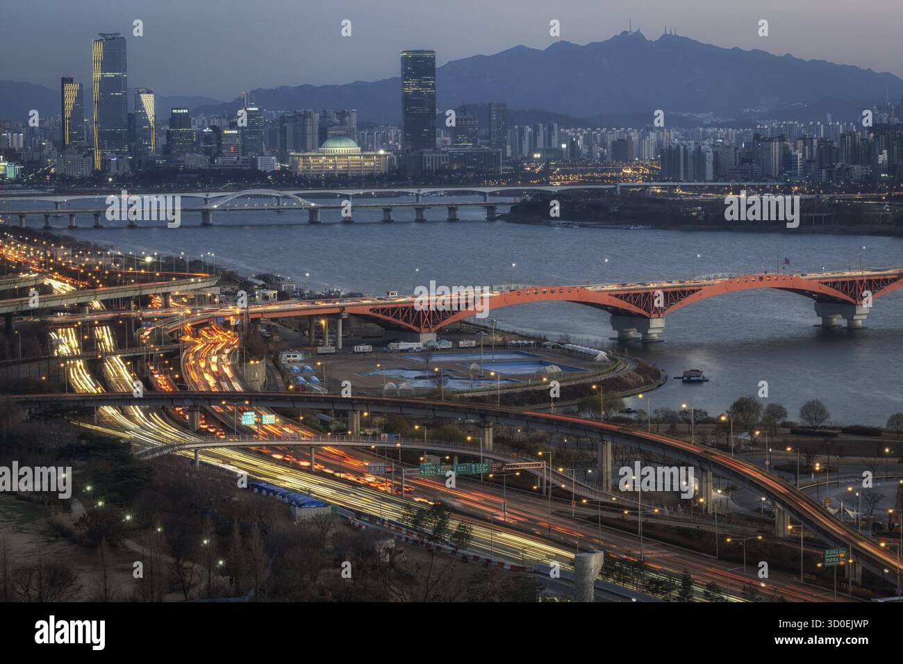View of Seongsan bridge over the han river and Yeouido with the ...