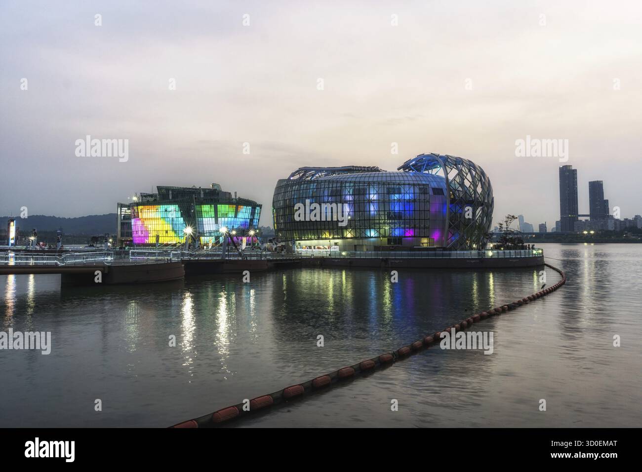 Floating islands of some sevit on the han river near the banpo bridge ...