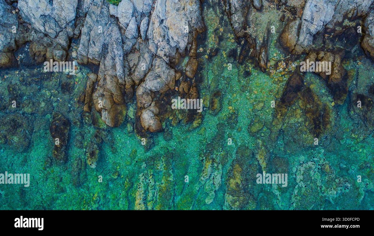 Picturesque transparent sea water rocks hi-res stock photography and ...