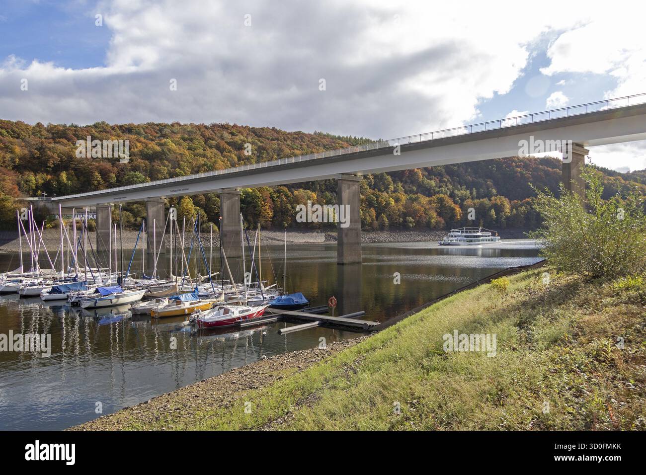 Marina, excursion ship, Talbruecke, Sondern, Olpe, Biggesee, Sauerland ...