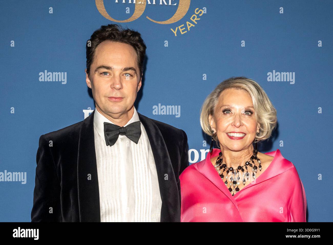 New York, United States. 22nd Oct, 2025. Jim Parsons and Julie Halston ...