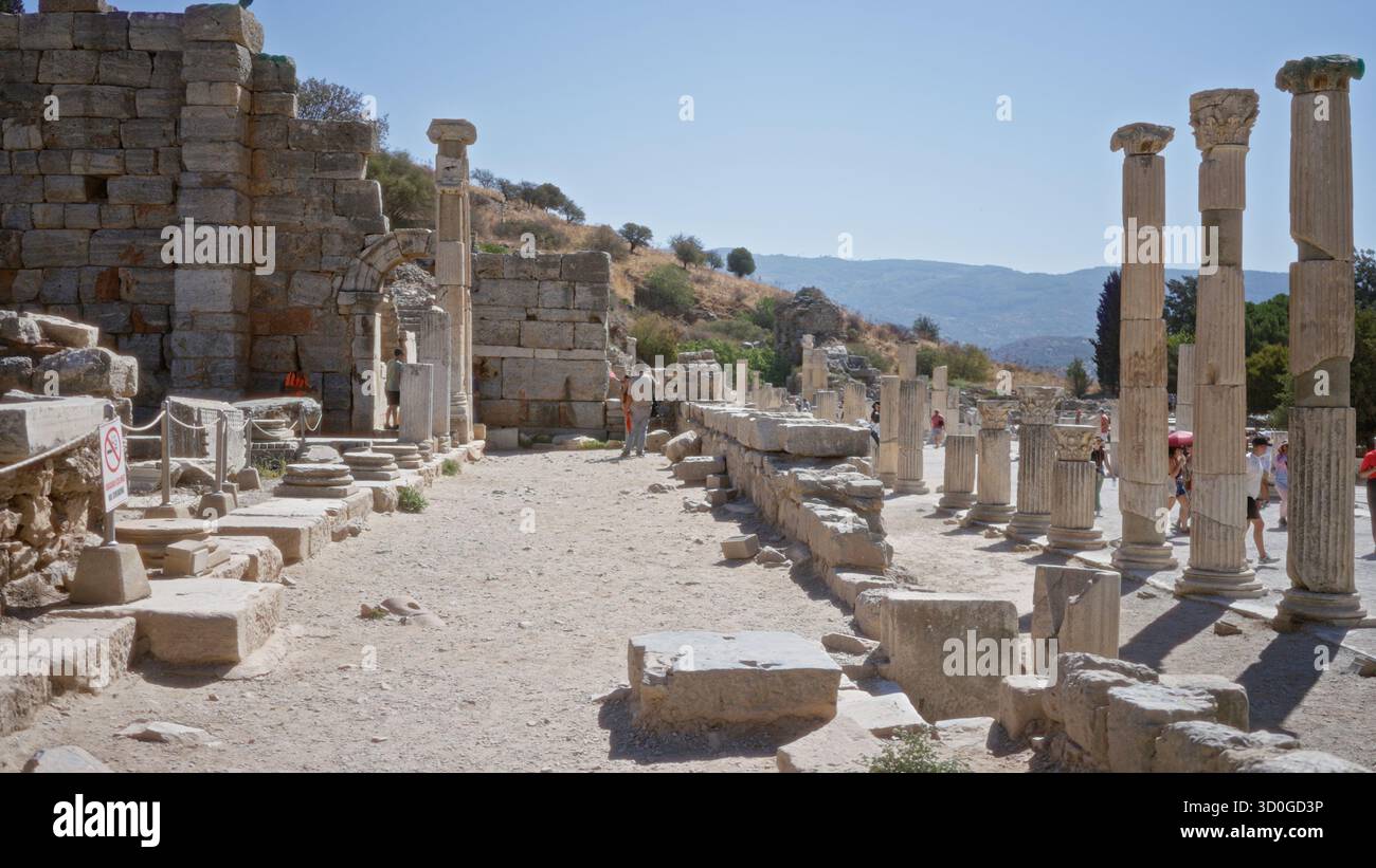Ancient stone ruins softly hi-res stock photography and images - Alamy