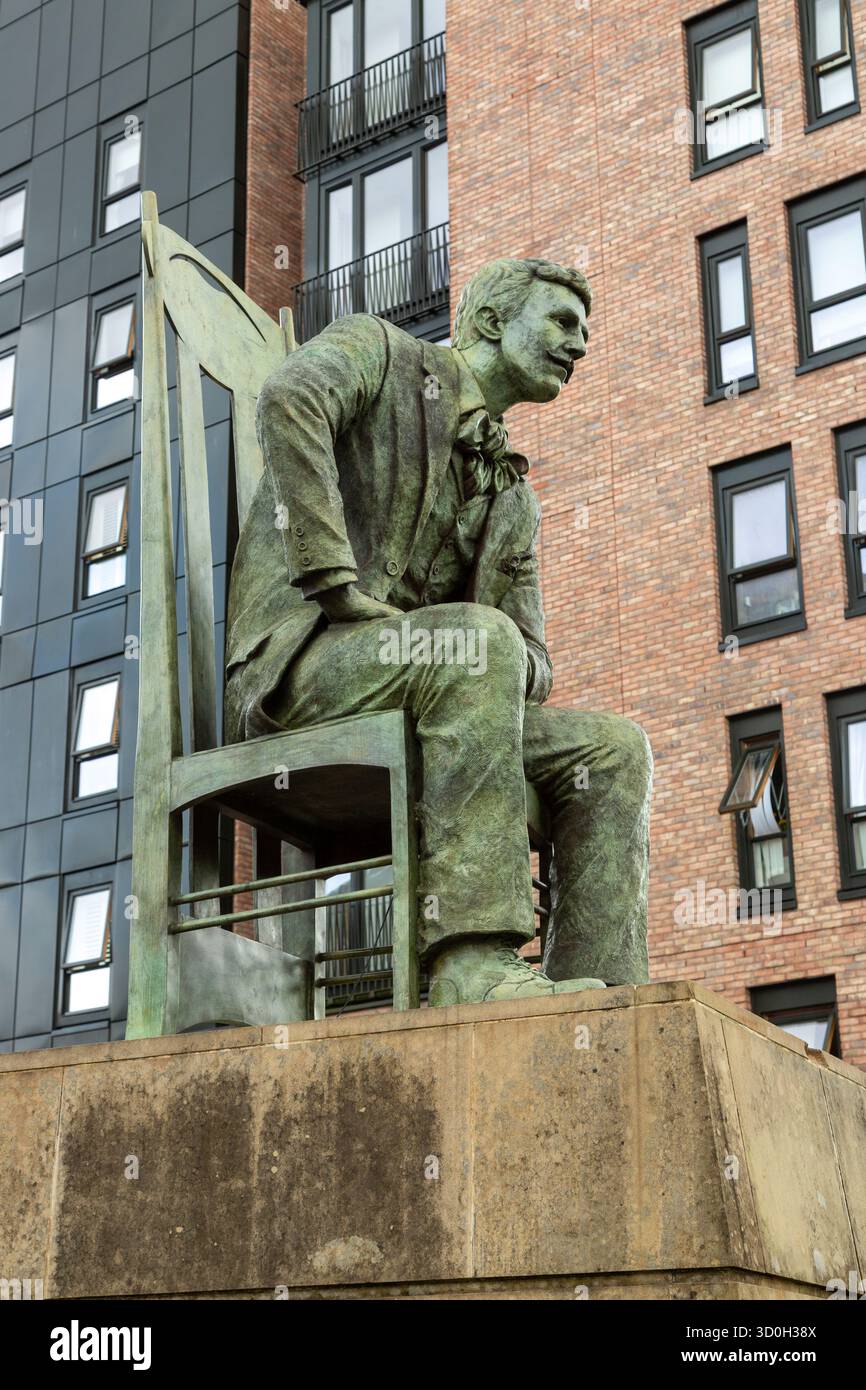 Statue of Charles Rennie Mackintosh in the Anderston area of Glasgow by ...