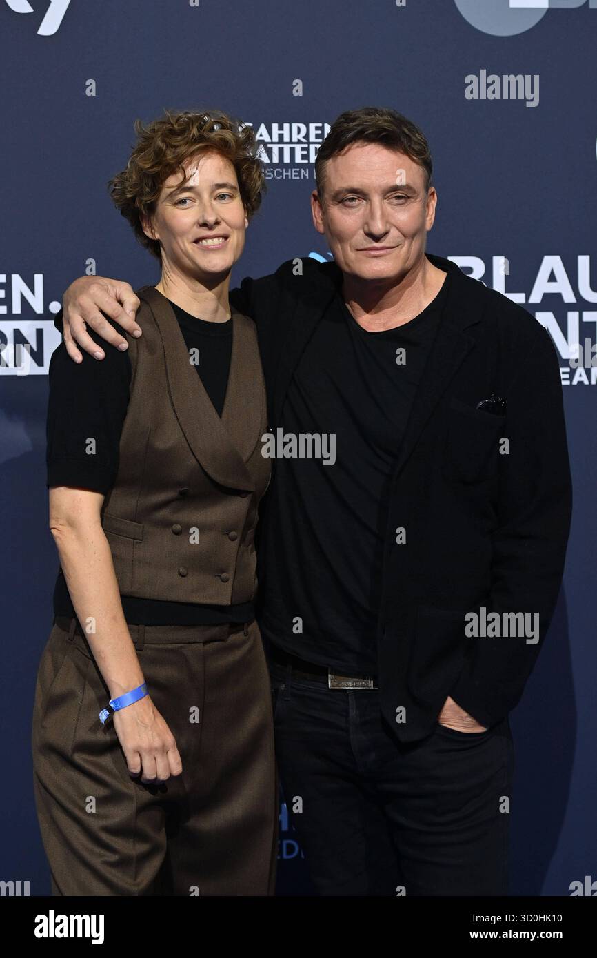 Oliver Masucci und Pia Strietmann Roter Teppich,Blauer Panther TV und ...