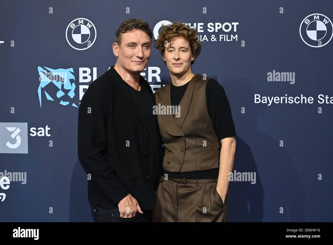 Oliver Masucci und Pia Strietmann Roter Teppich,Blauer Panther TV und ...
