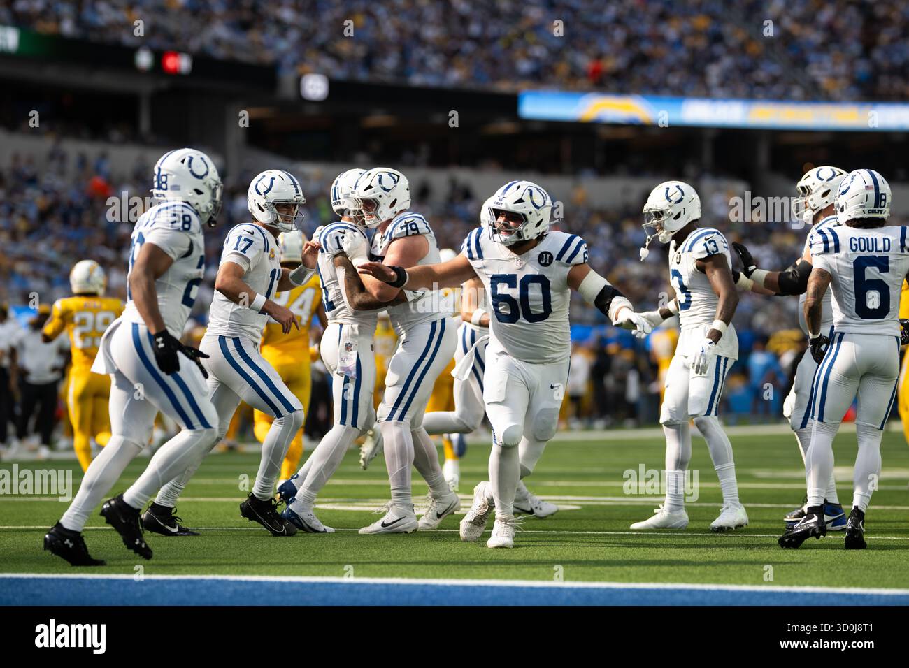 Indianapolis Colts players celebrate the team's two-point conversion ...