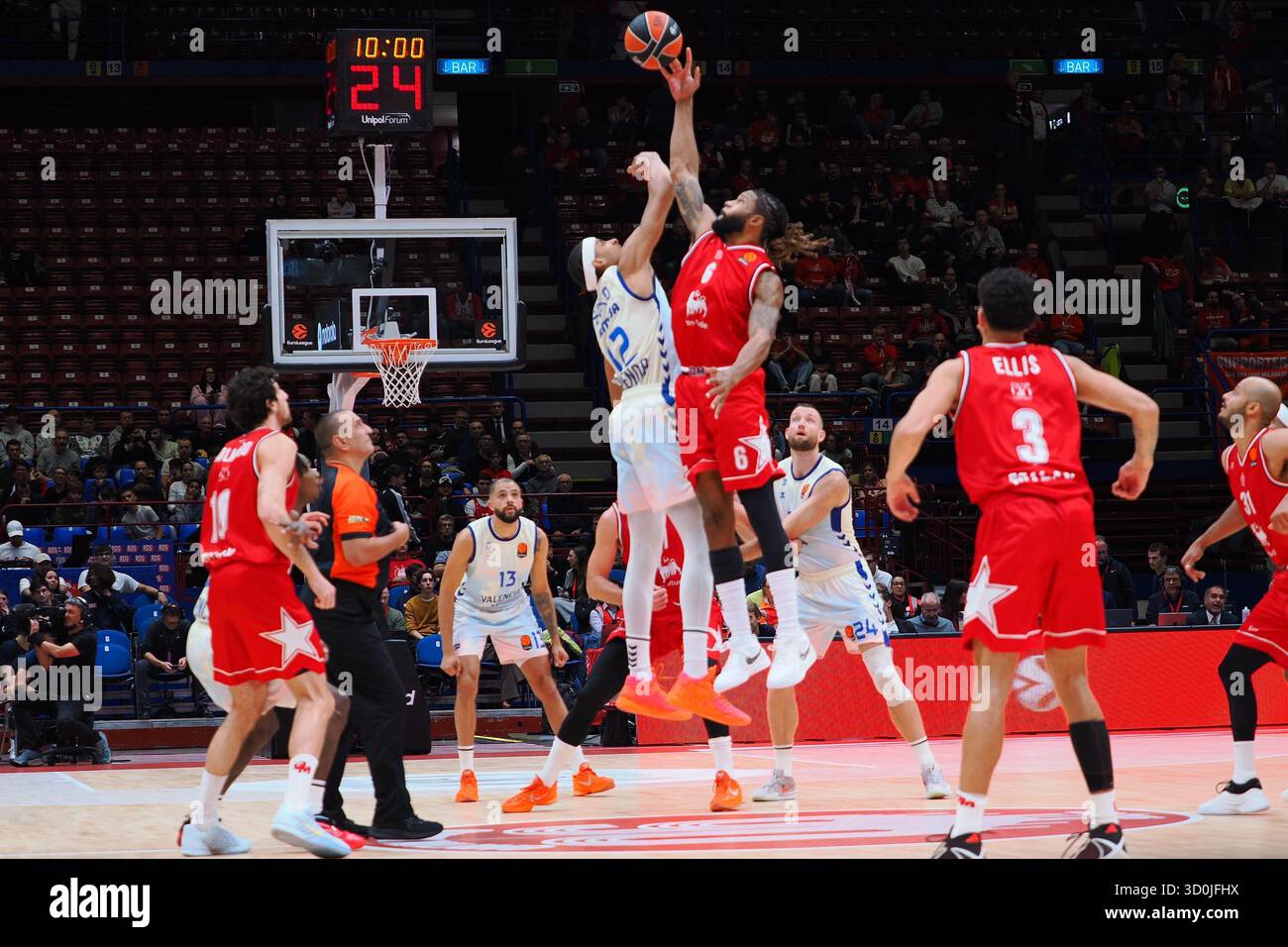 Neal Sako (Valencia Basket) & Devin Booker (EA7 Emporio Armani Olimpia ...