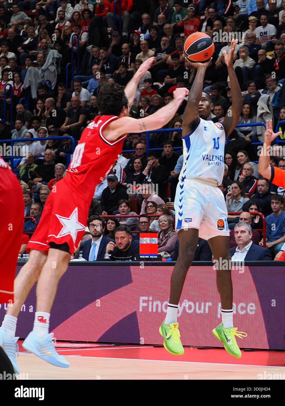 Omari Moore (Valencia Basket) during Olimpia Milano vs Valencia BC ...
