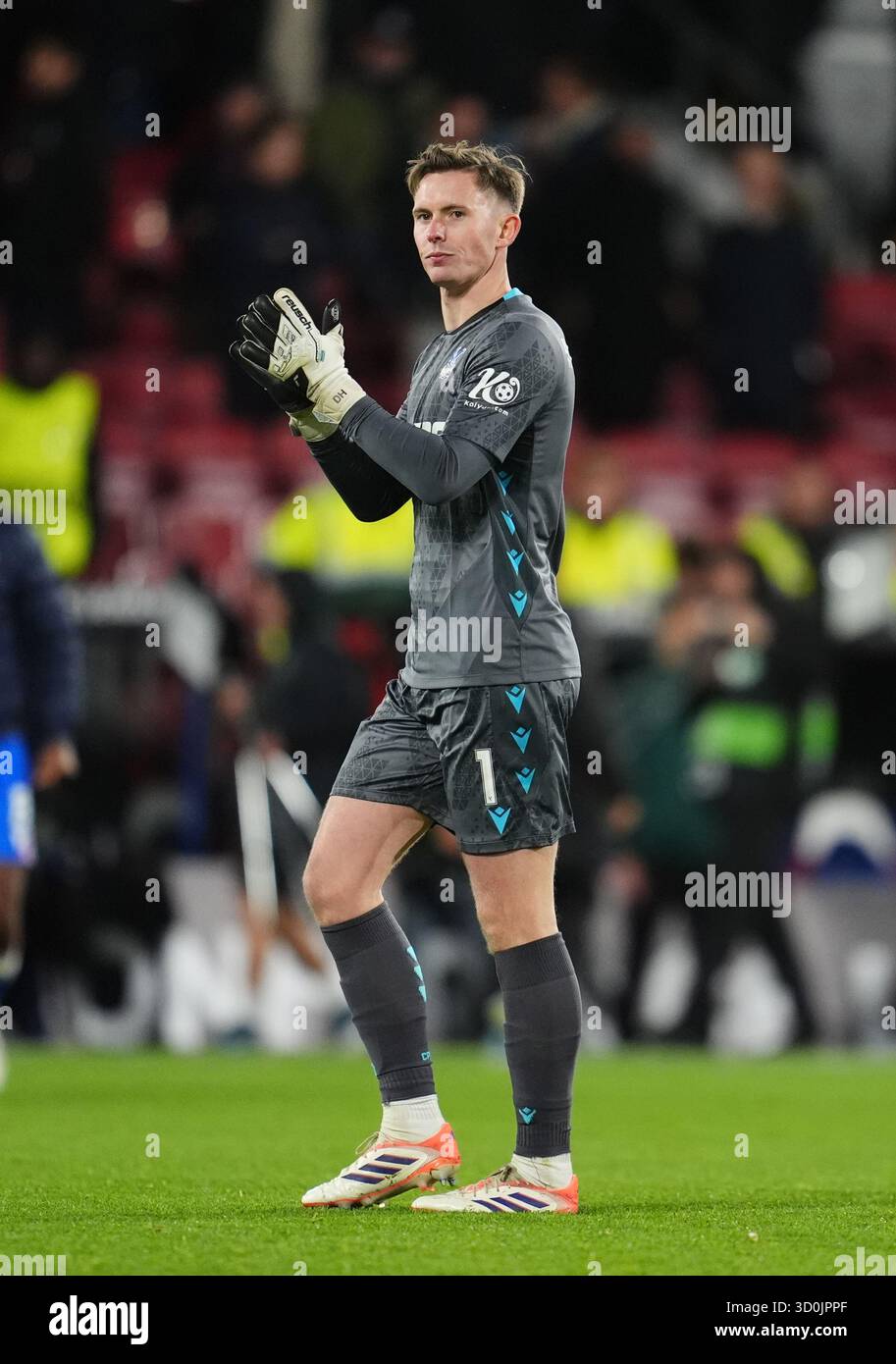 Crystal Palace goalkeeper Dean Henderson acknowledges the crowd at the ...