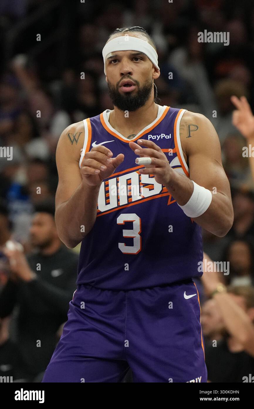 Phoenix Suns forward Dillon Brooks (3) against the Sacramento Kings ...