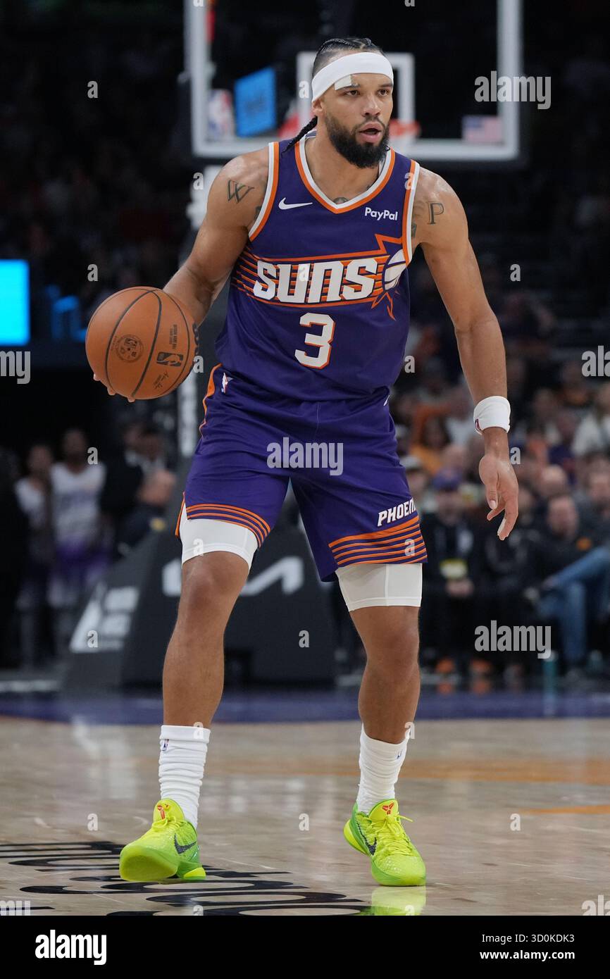 Phoenix Suns forward Dillon Brooks (3) against the Sacramento Kings ...
